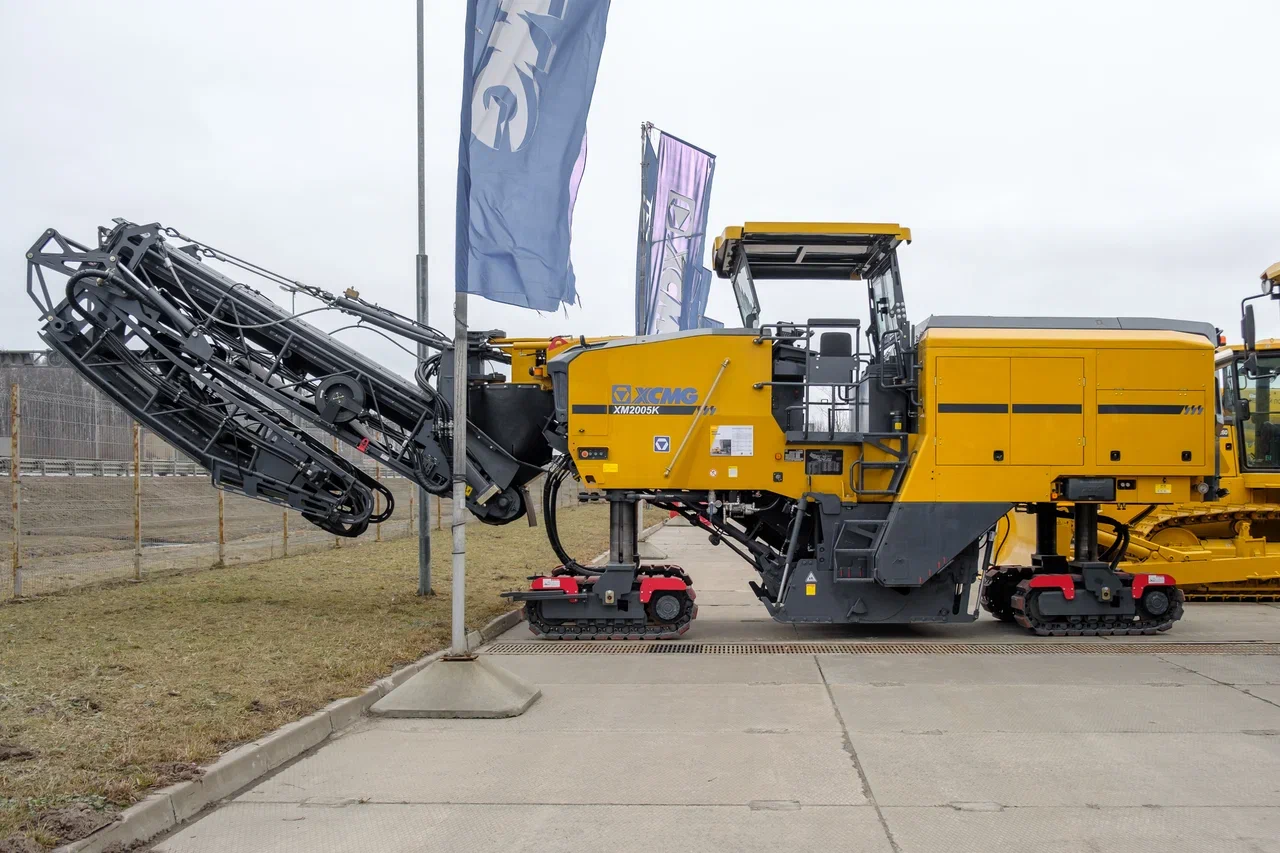Дорожная фреза XCMG XM2005K купить в Челябинске по лучшей цене